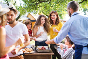 15 Tips for Throwing an Impressive Block Party - patioescape.com